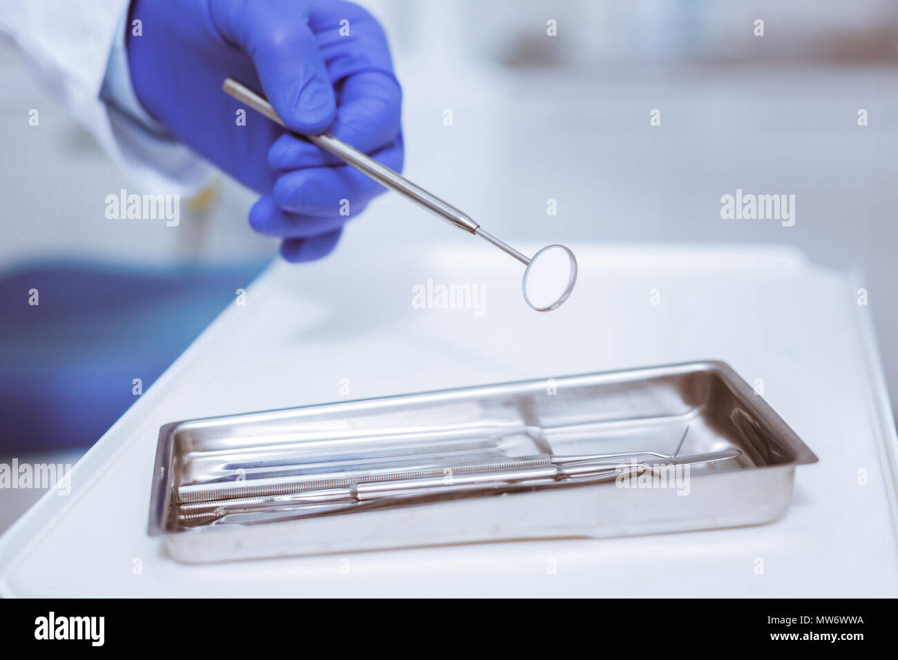 Sterile equipment hi-res stock photography and images - Alamy