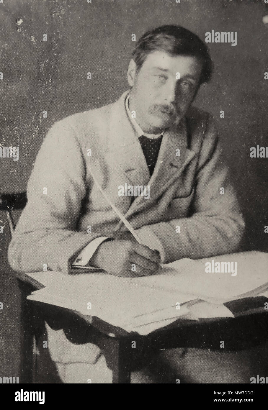 Magazine Photo of H. G. Wells (ca. 1900). English Writer and Father of ...
