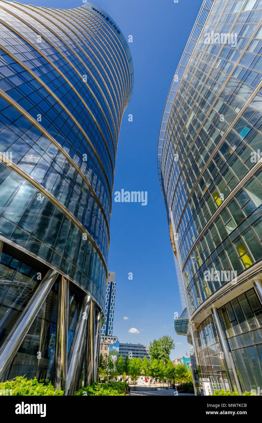 The tallest office building in warsaw 220 m hi-res stock photography ...