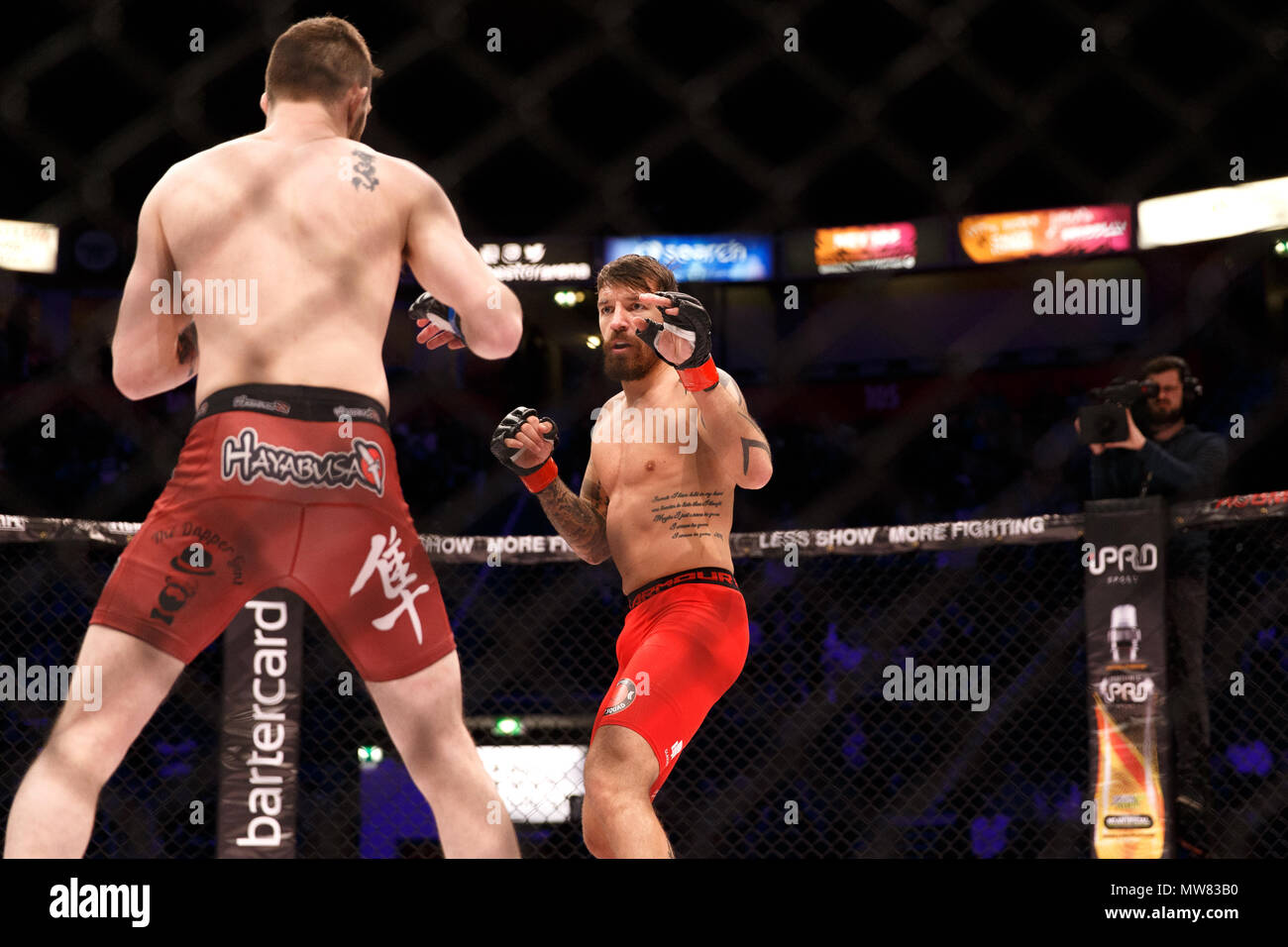 Chris Bungard (right) takes on Iain Feenan at ACB 54 in Manchester, UK ...