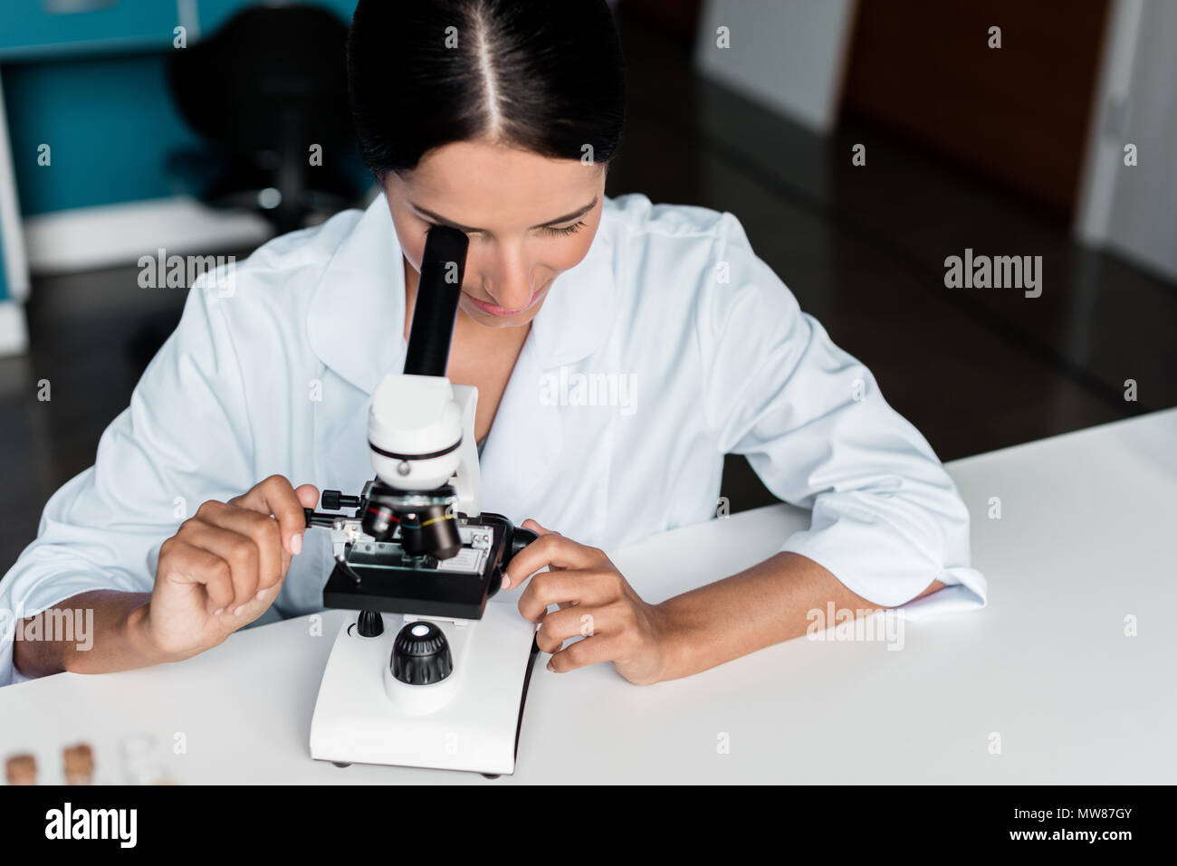 Overhead view science worker hi-res stock photography and images - Alamy