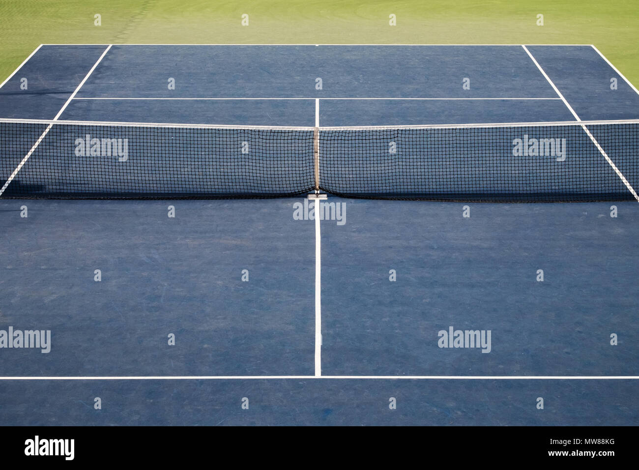 tennis court turf Stock Photo - Alamy