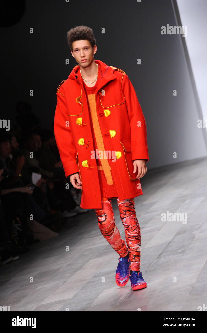 Cassette Playa Autumn Winter Fashion Collection designed by Carri ...