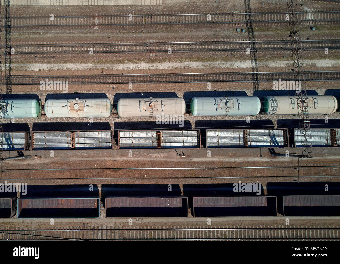 Rides on rails hi-res stock photography and images - Alamy