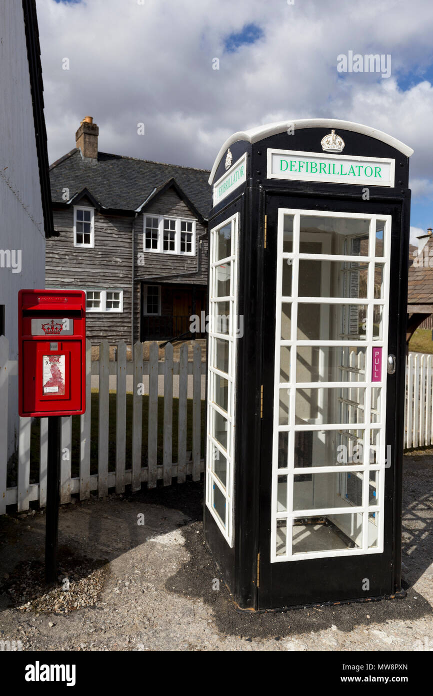 Royal phonebox hi-res stock photography and images - Alamy