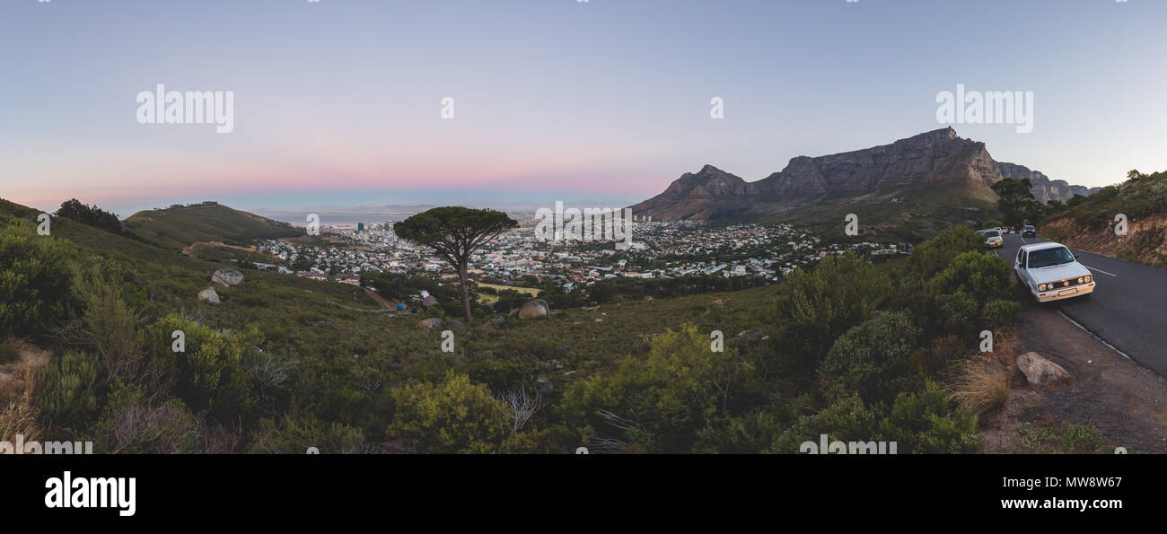 Table Mountain Sunset Cape Town High Resolution Stock Photography and ...