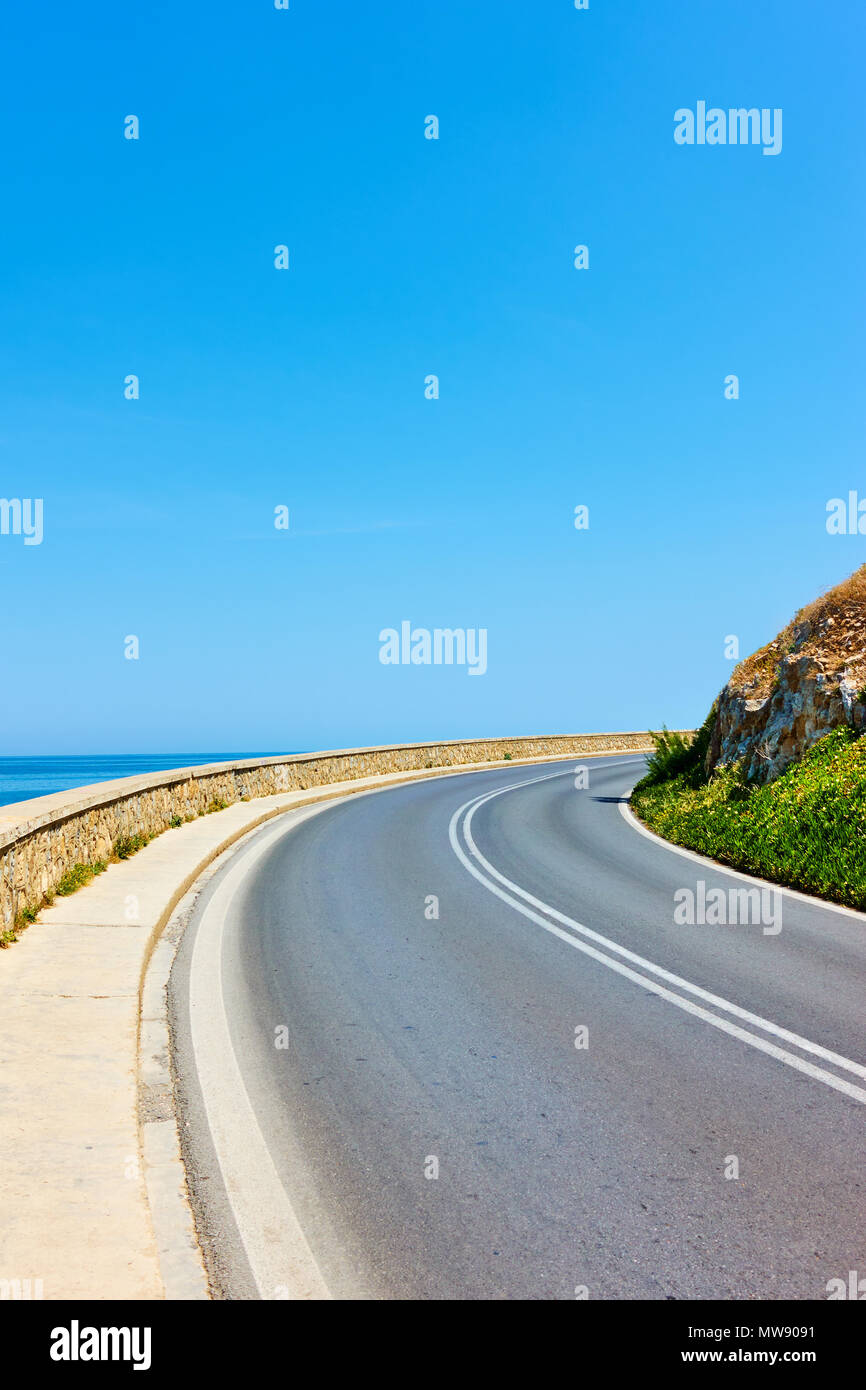 Bend in a road hi-res stock photography and images - Alamy