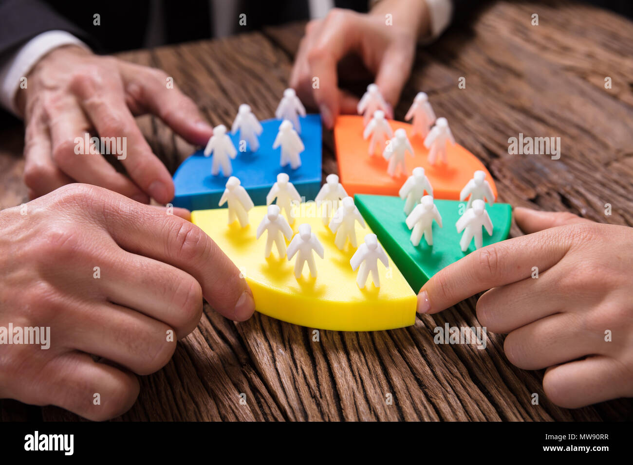 Connecting people chart hi-res stock photography and images - Alamy