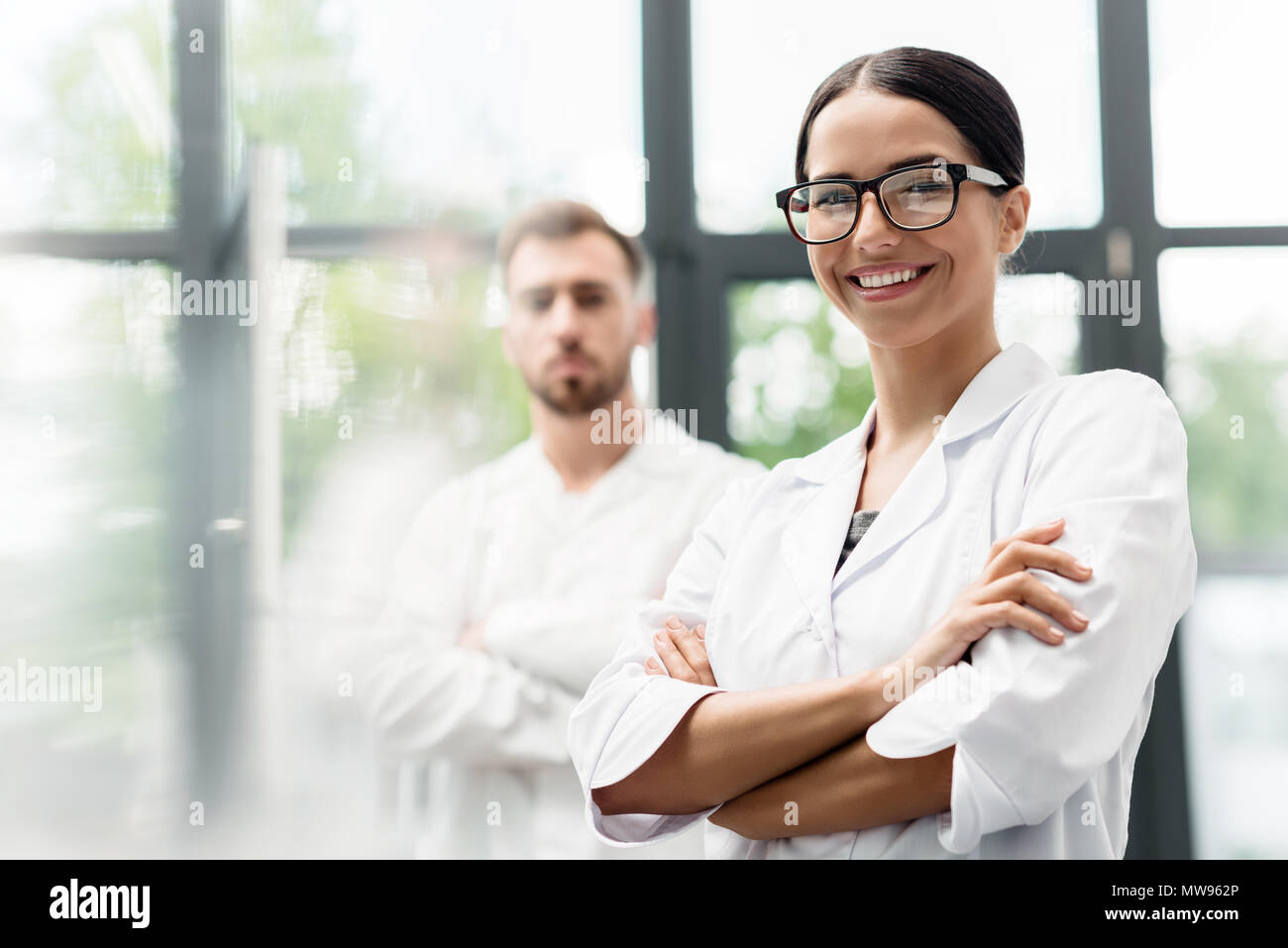 Scientists in research lab behind hi-res stock photography and images - Alamy