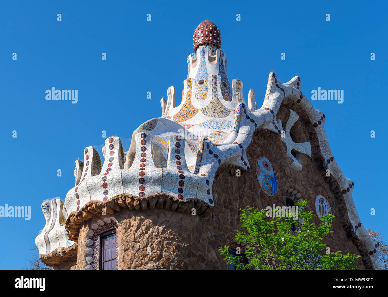 Casa del Guarda, Park Guell ( Parc Guell ), Gracia, Barcelona, Spain ...