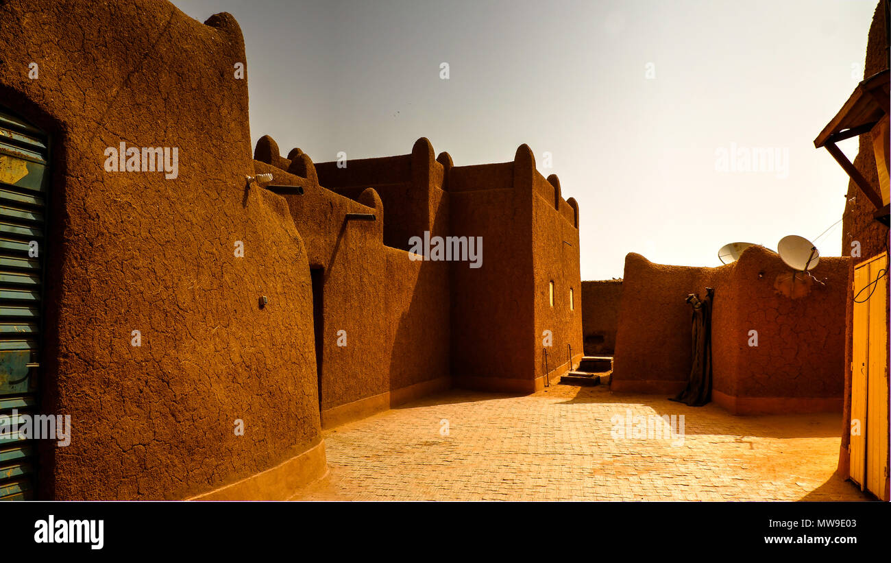 Agadez hi-res stock photography and images - Alamy