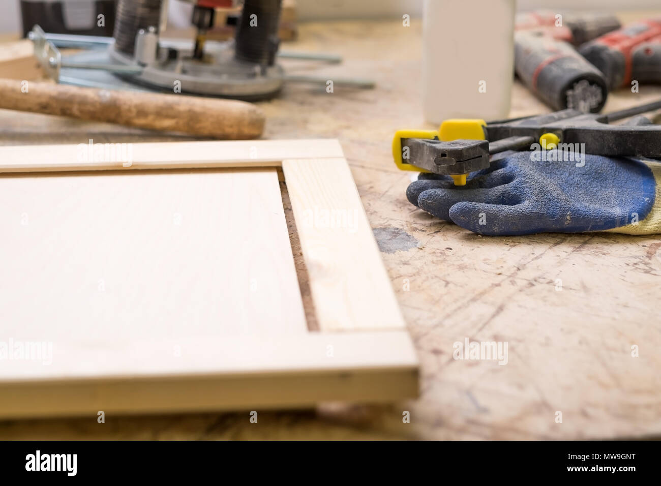 Work place furniture hi-res stock photography and images - Alamy