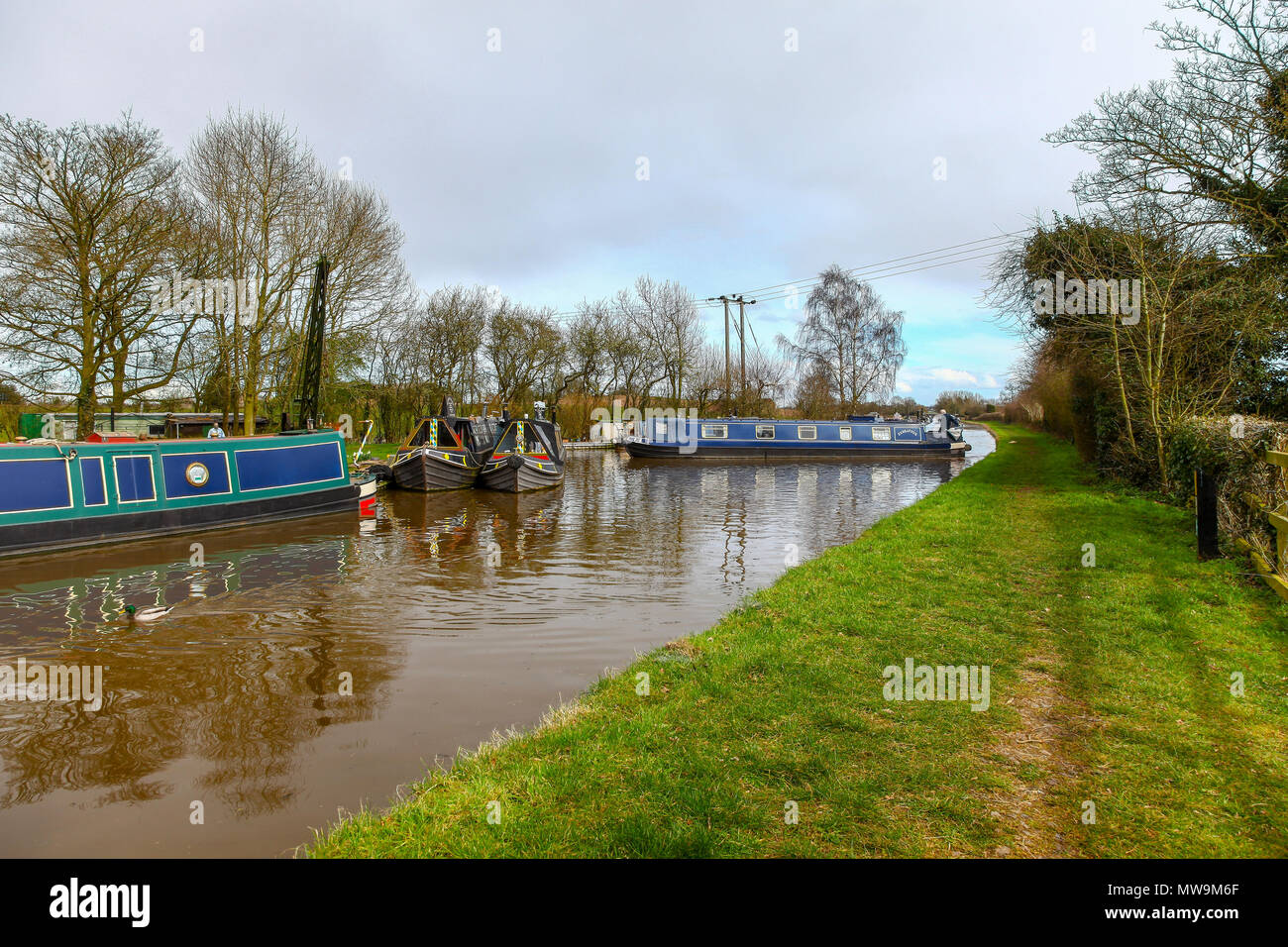 Shebdon winding hole hi-res stock photography and images - Alamy