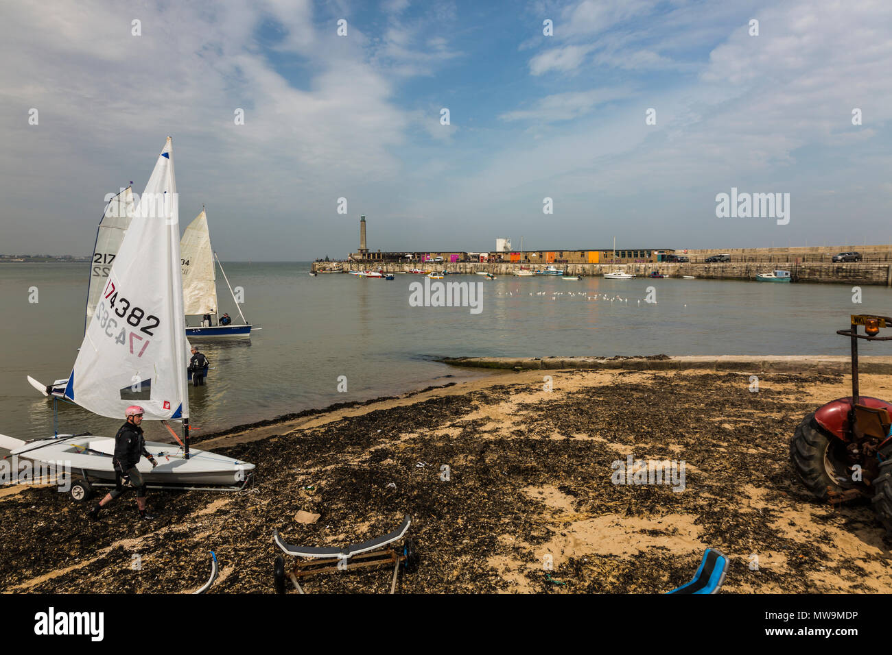 Margate beach kent uk flag hi-res stock photography and images - Alamy