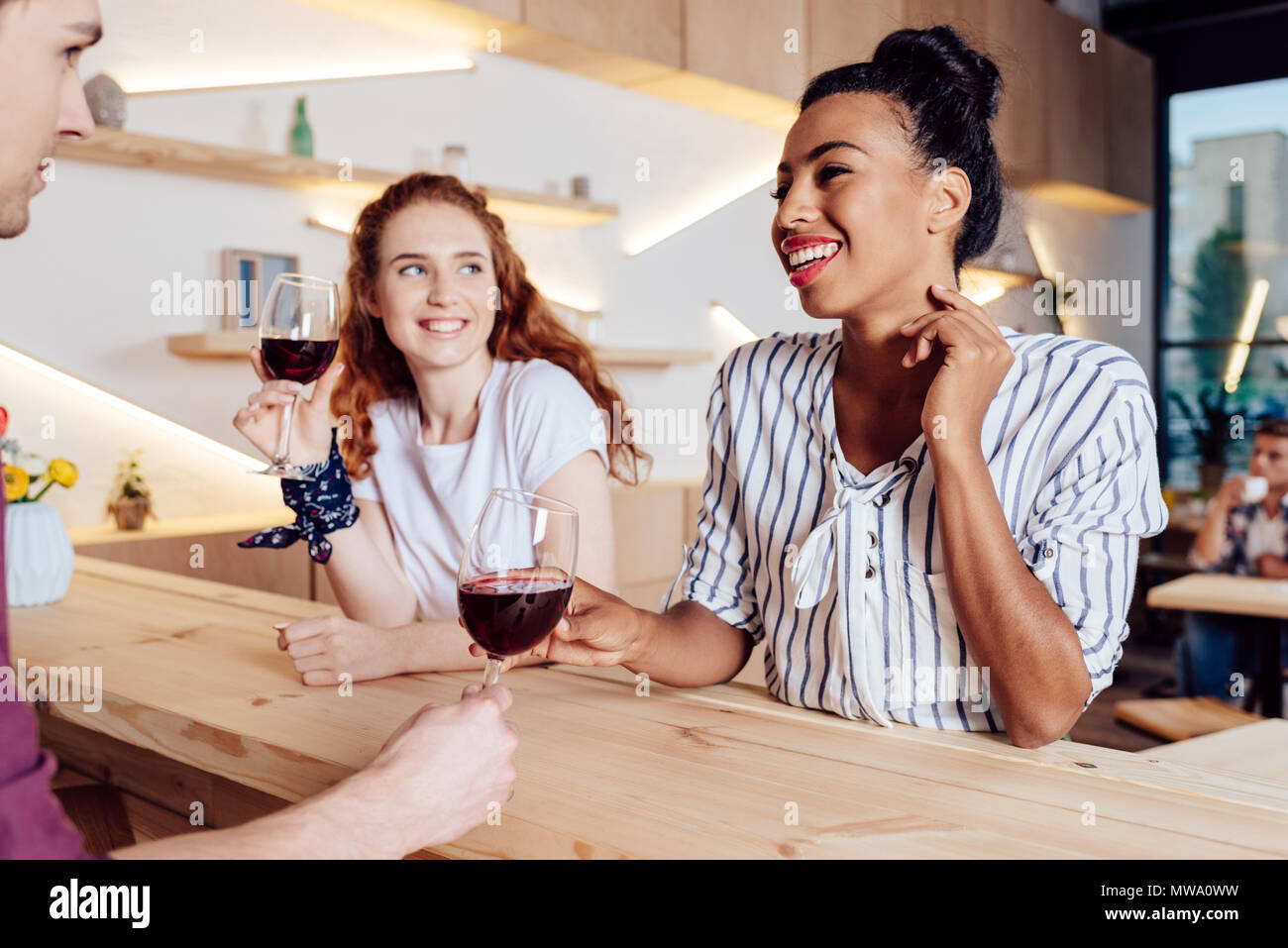 Wine woman girlfriends hi-res stock photography and images - Alamy