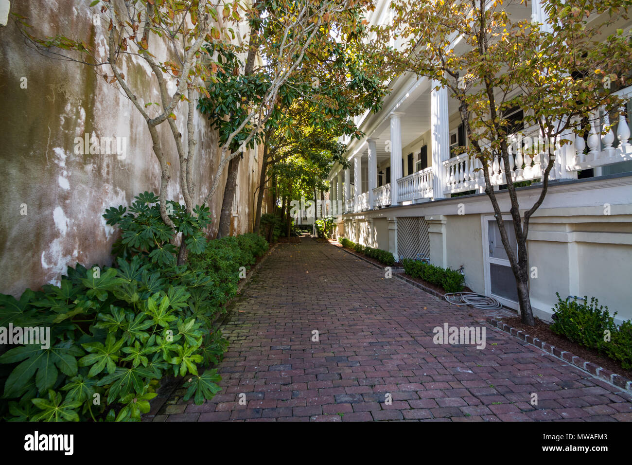 Historical homes architecture hi-res stock photography and images - Alamy