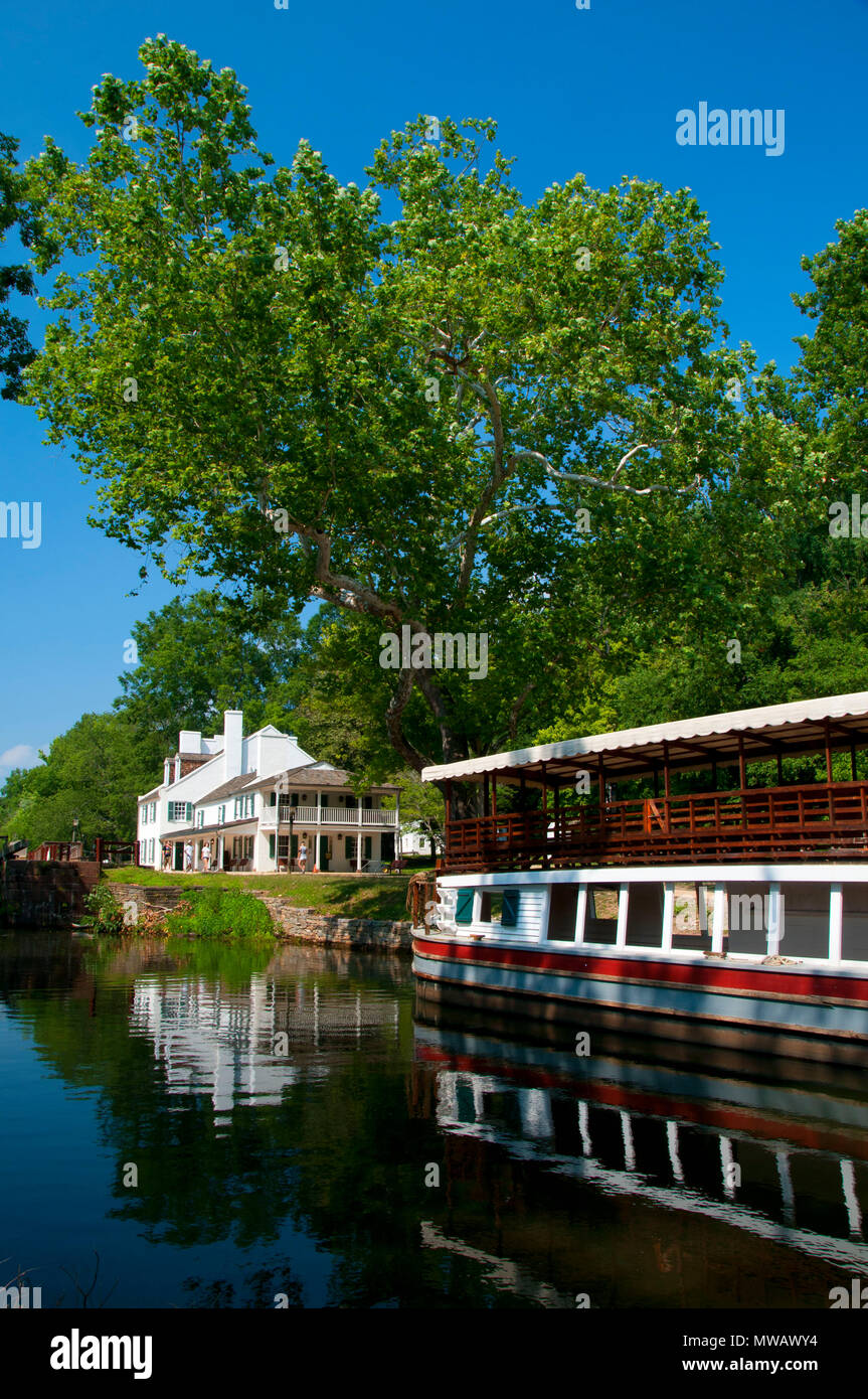 Great Falls Tavern Visitor Center with Charles F Mercer barge in ...
