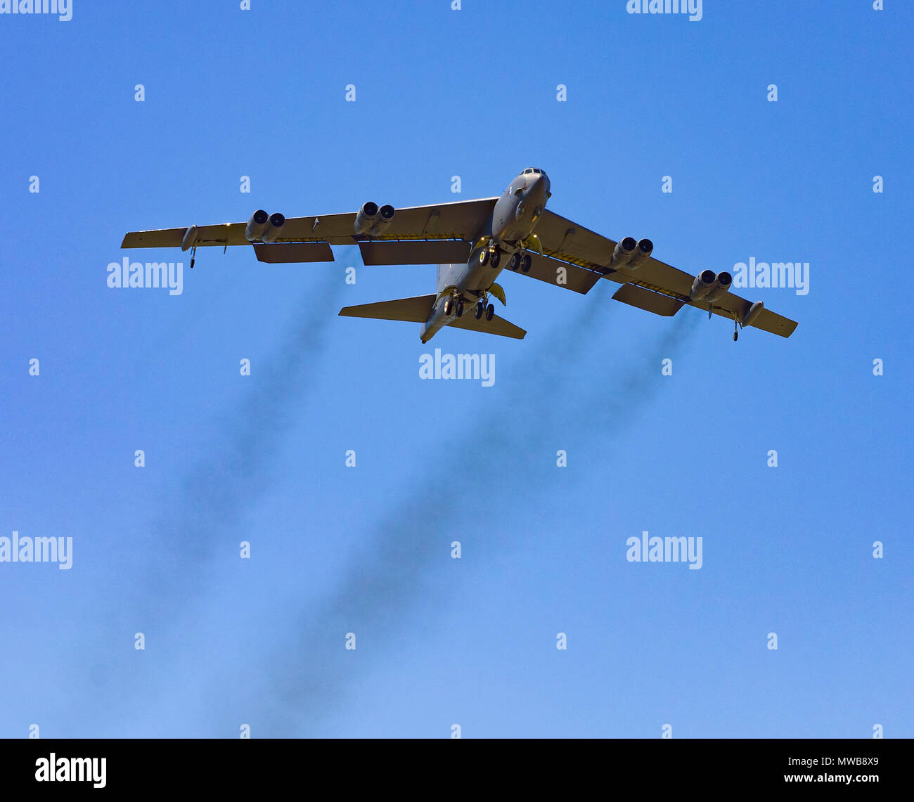 Subsonic jet engines hi-res stock photography and images - Alamy