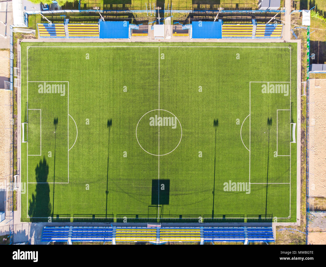 Soccer stadium field hi-res stock photography and images - Alamy