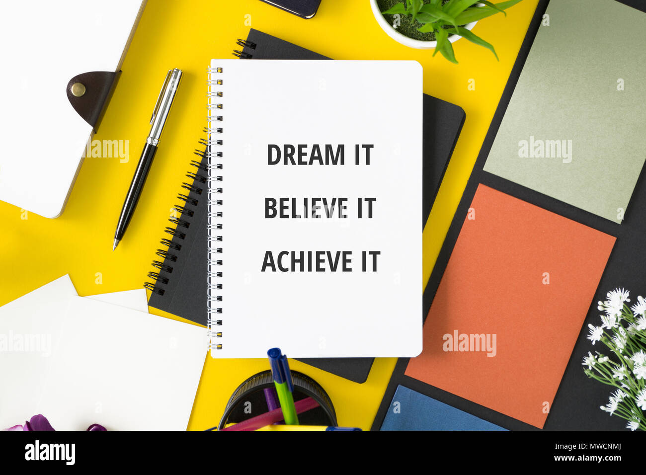 Motivational and inspirational quote. Business Quote. Minimal flat lay ...