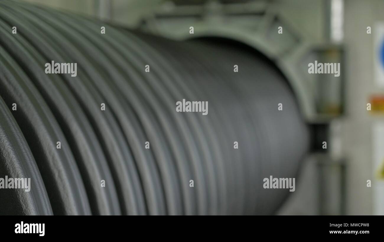 Manufacture of plastic water pipes. Manufacturing of tubes to the ...