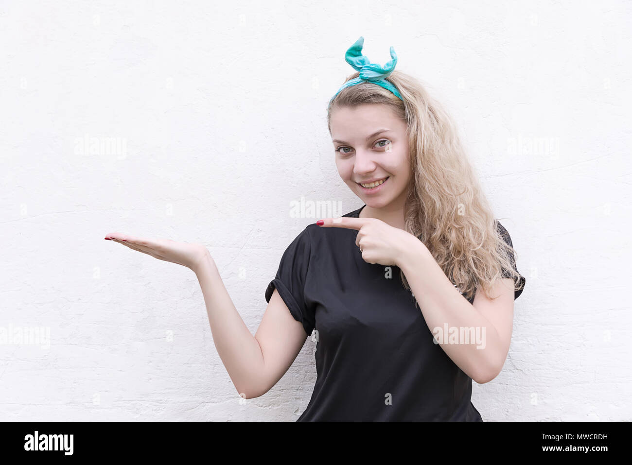 Hands left hi-res stock photography and images - Alamy