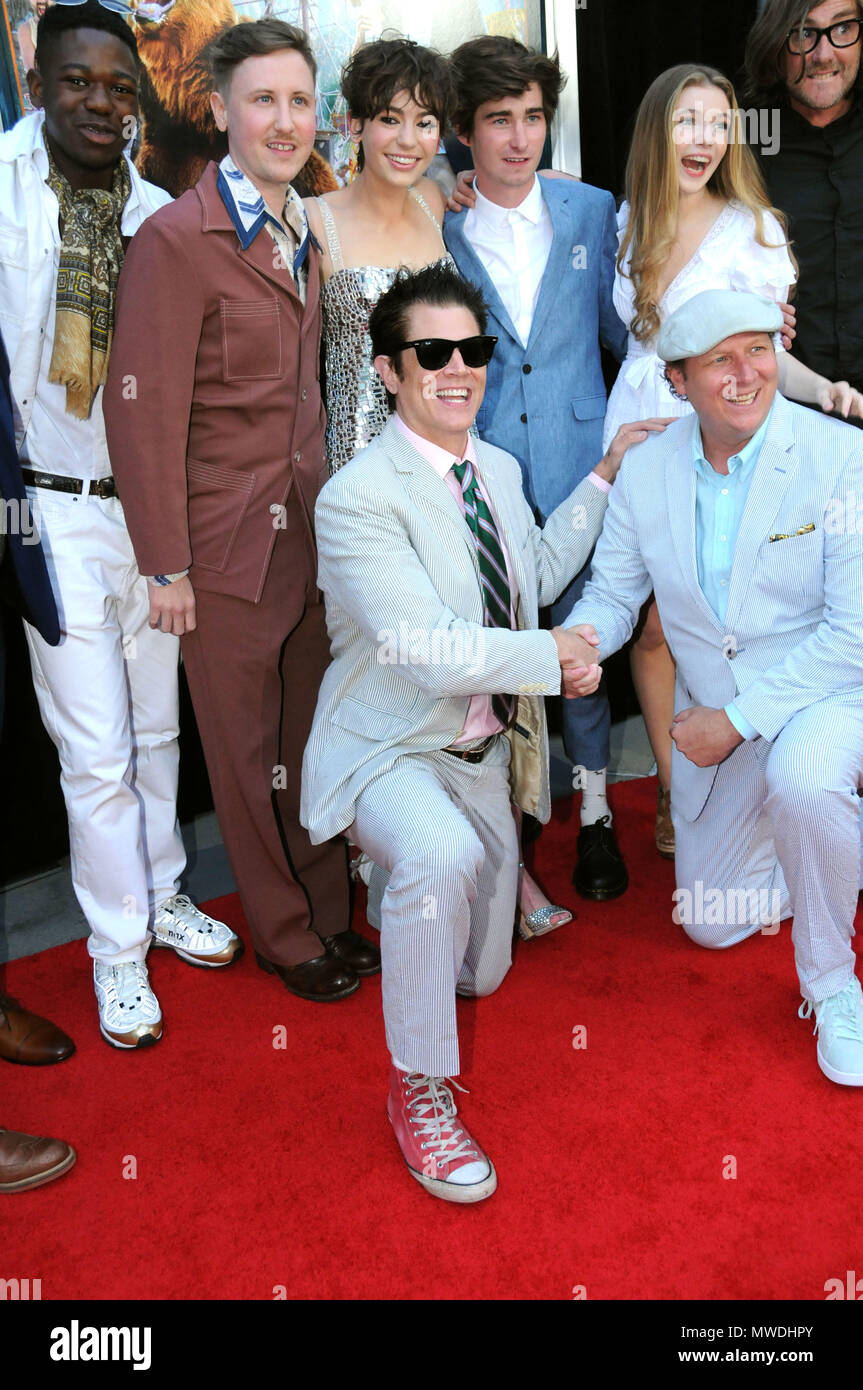 LOS ANGELES, CA - MAY 31: (L-R) Actors Johnny Pemberton, Brigette Lundy ...