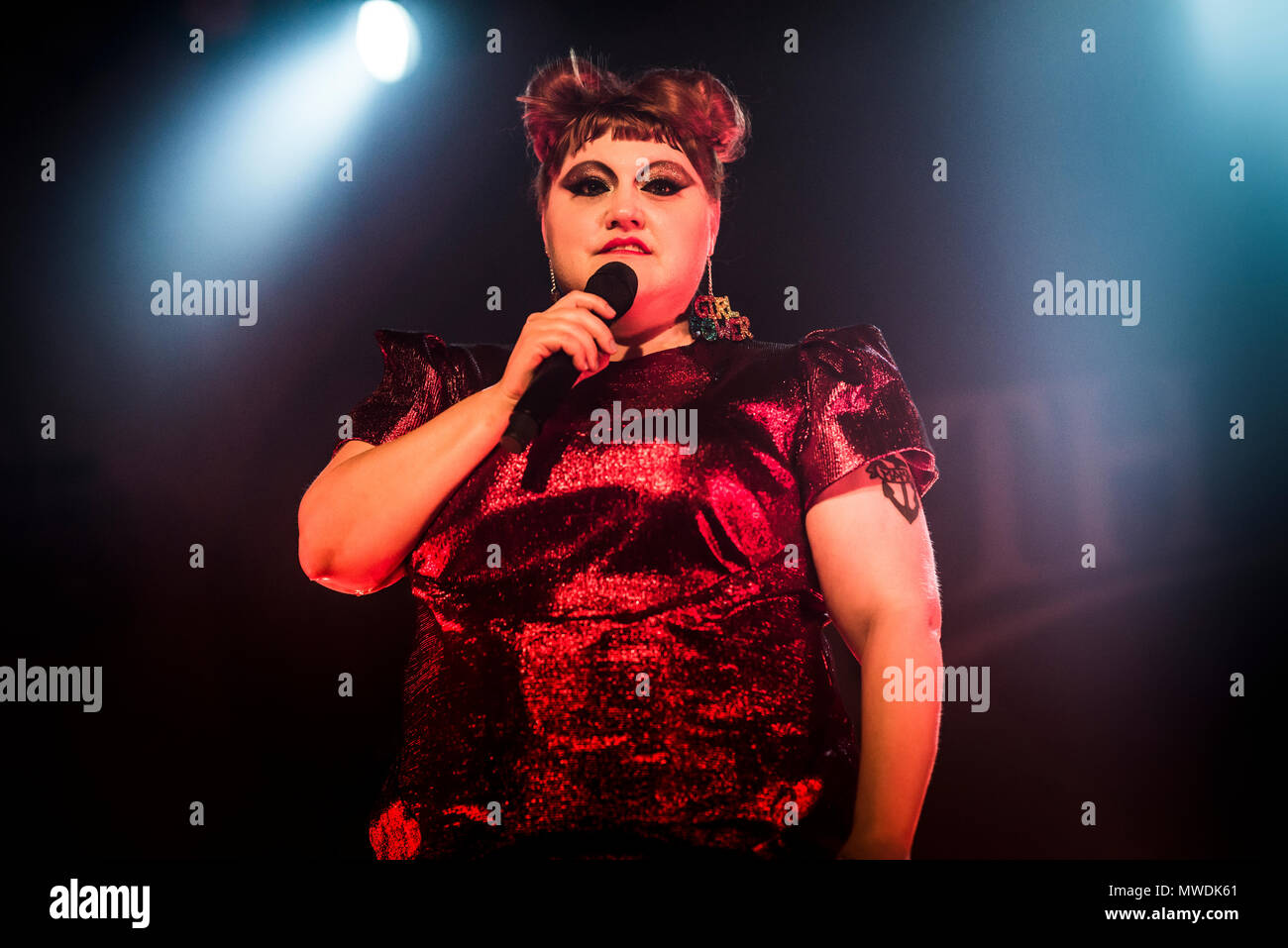 Beth ditto band gossip perform hi-res stock photography and images - Alamy