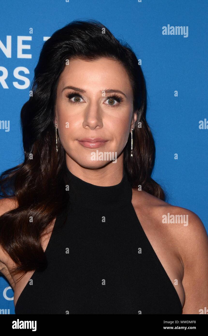 Jennifer Bartels at arrivals for Paramount Network’s AMERICAN WOMAN ...
