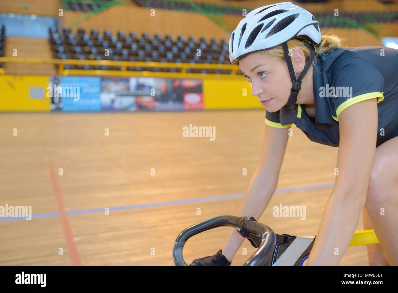 Velodome race hi-res stock photography and images - Alamy