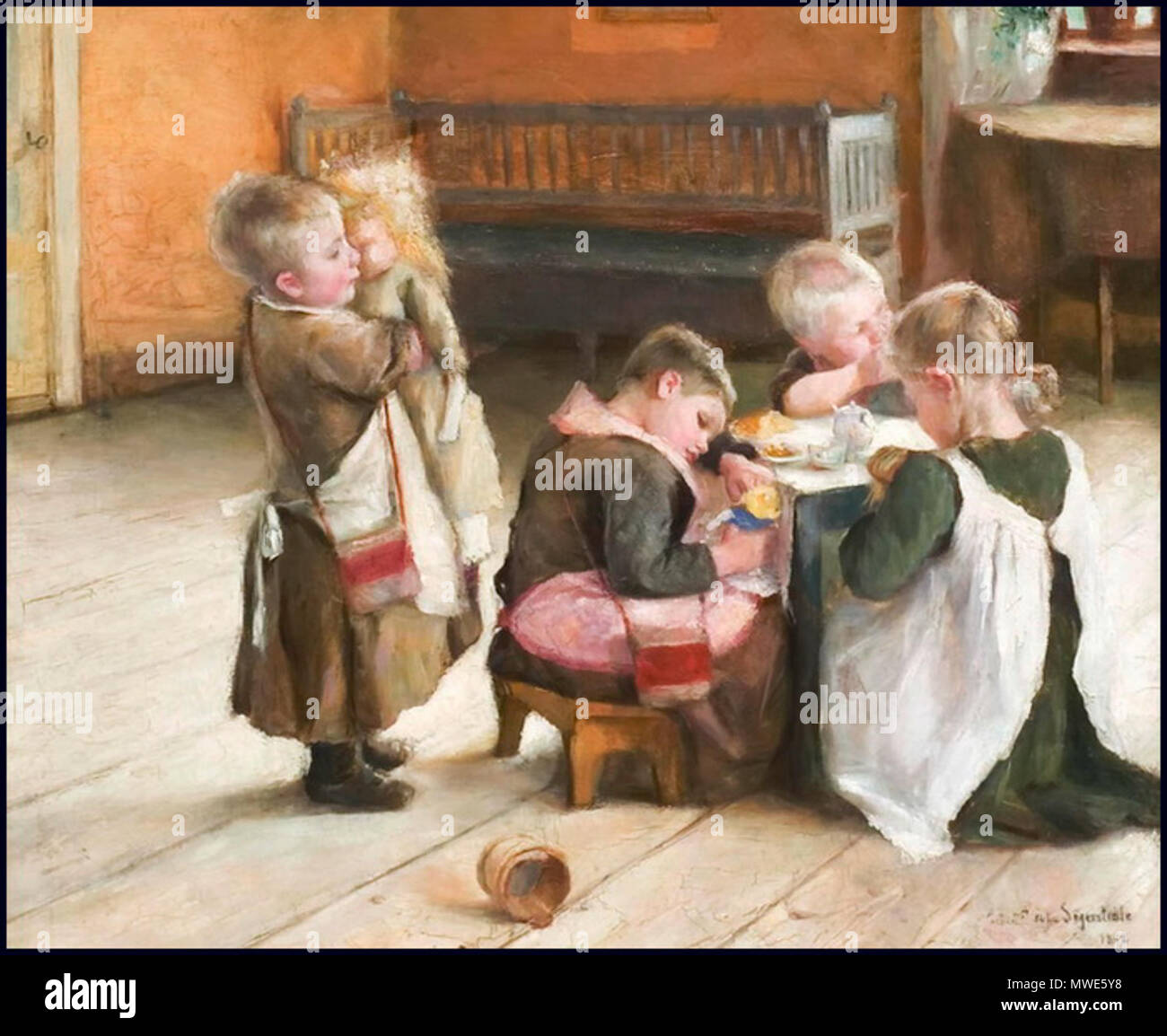 Lekande barn hi-res stock photography and images - Alamy