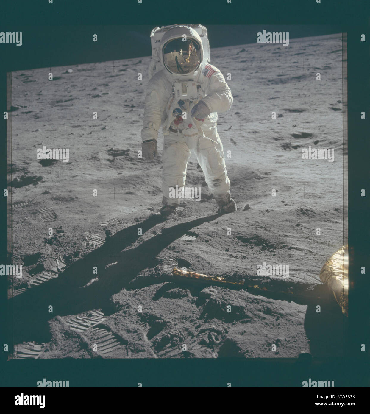 Apollo moon mission. Exploring the moons surface with landing module ...