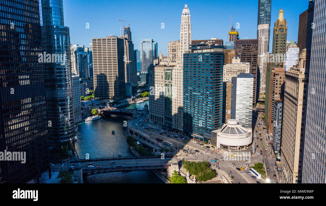 Chicago riverwalk aerial hi-res stock photography and images - Alamy