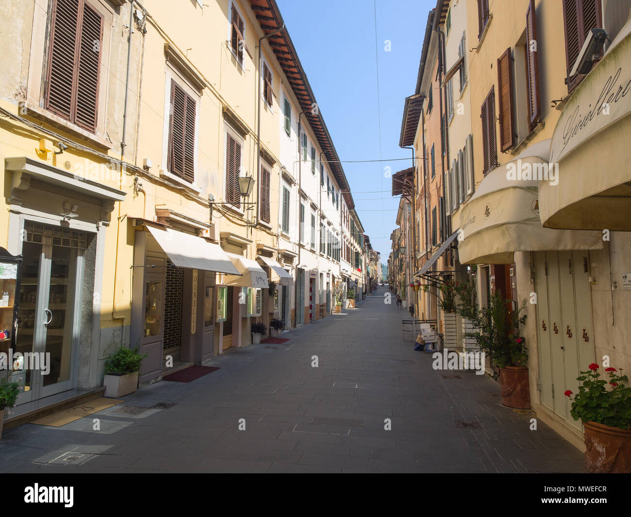 Medieval marriage street hi-res stock photography and images - Alamy