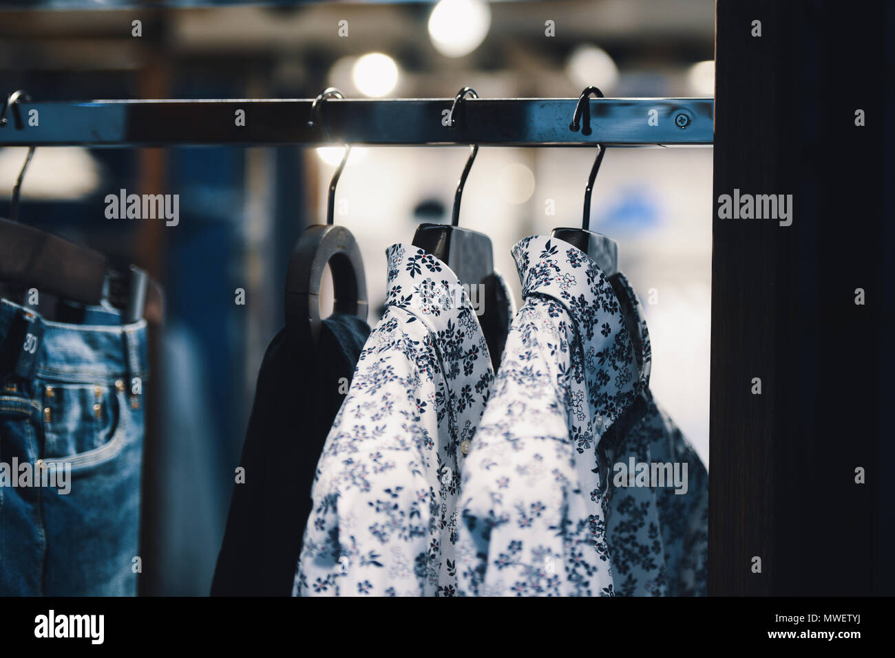 Black and white clothing on racks hi-res stock photography and images ...