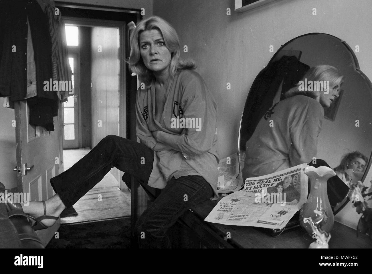 Viv nicholson Black and White Stock Photos & Images - Alamy