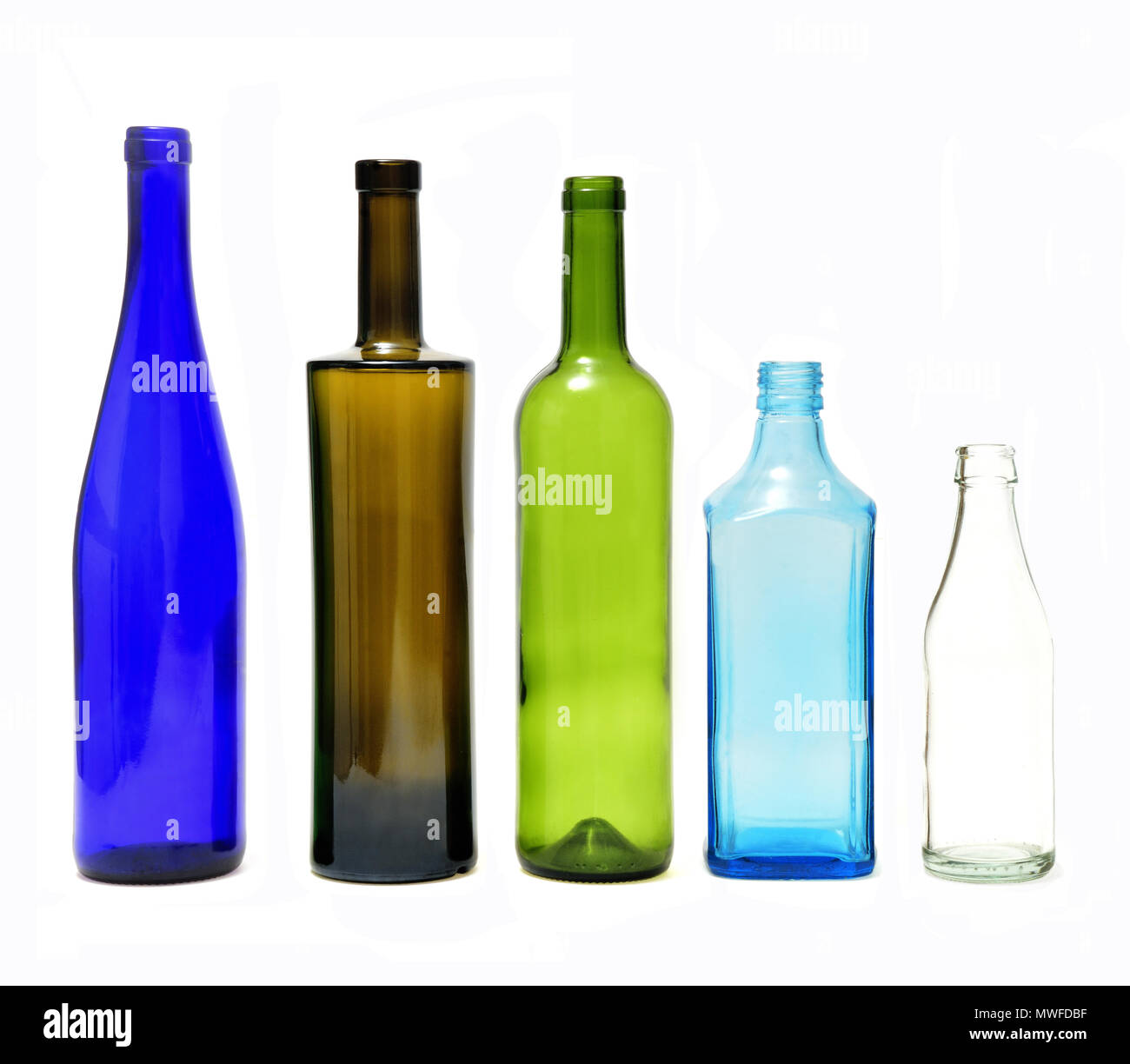 Four empty beer bottles hi-res stock photography and images - Alamy