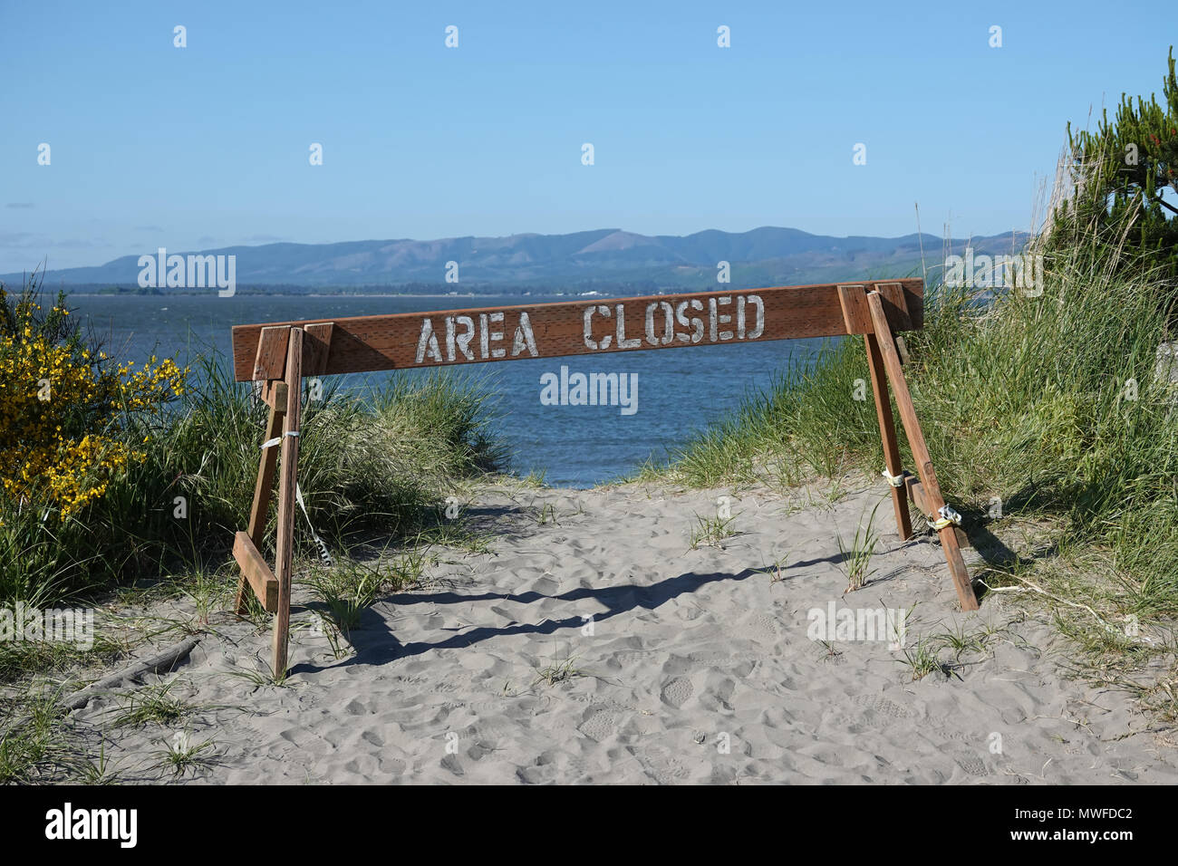 Area closed sign Stock Photo - Alamy