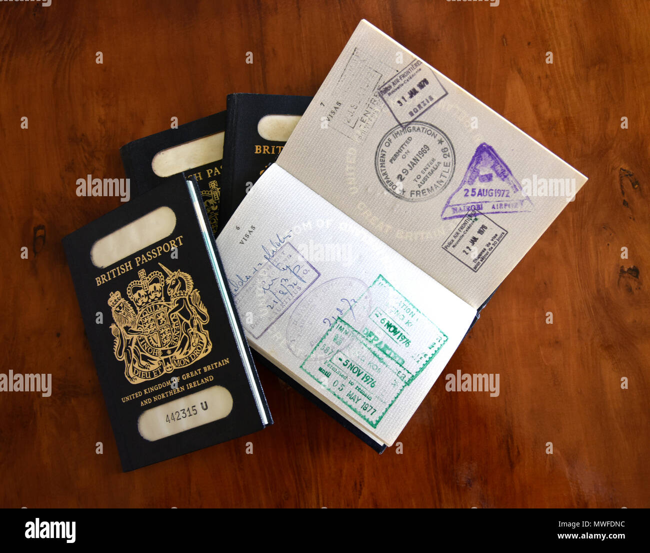 Passport pages open hi-res stock photography and images - Alamy