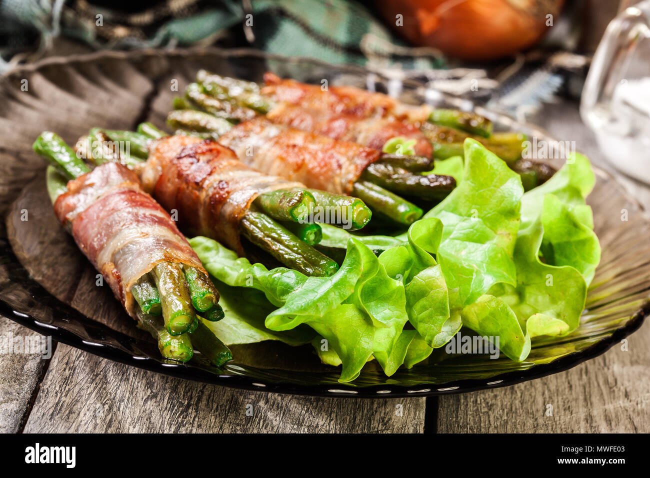 Green beans fried in hi-res stock photography and images - Alamy