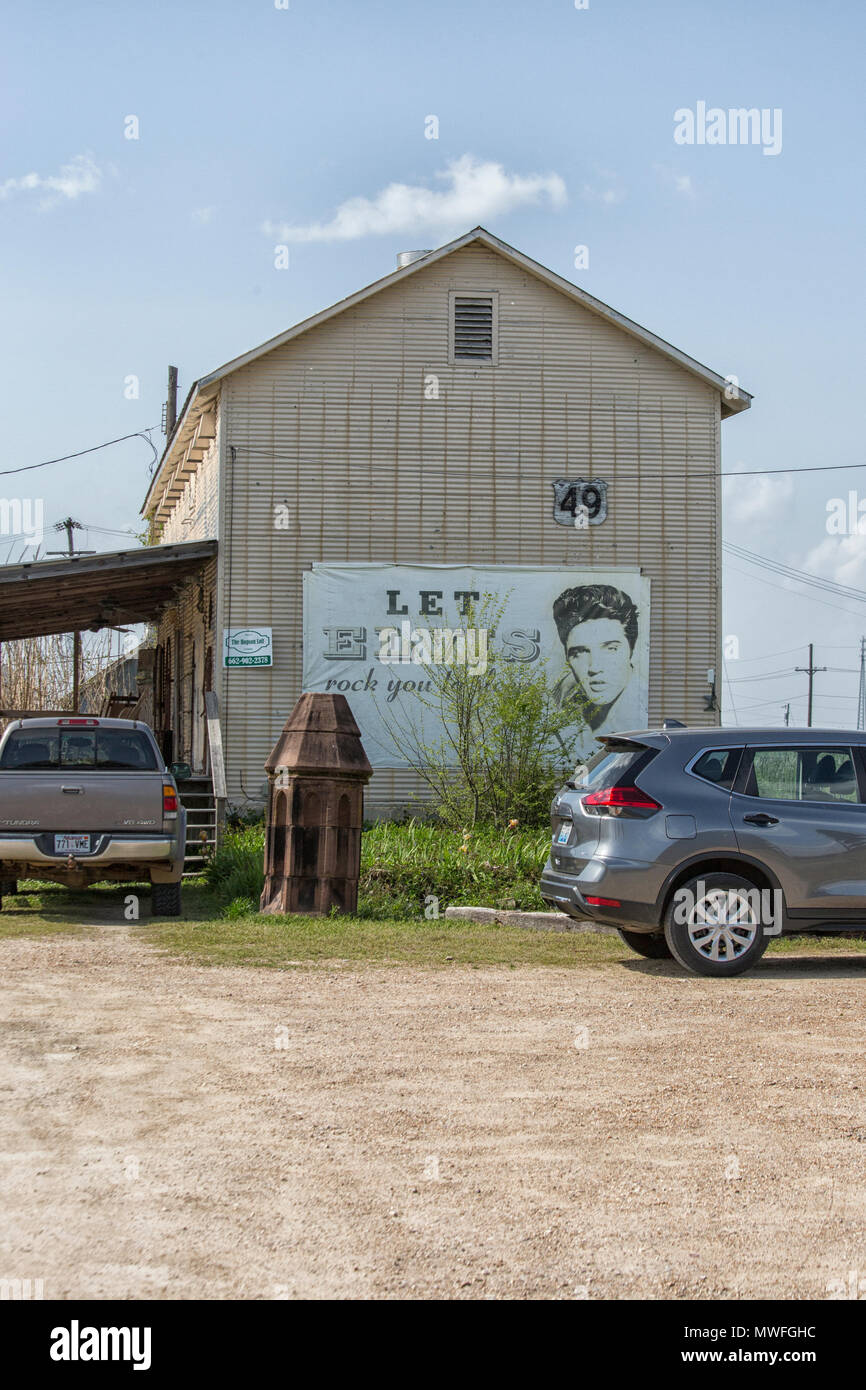 Elvis sign at The Shack Up Inn cotton pickers themed hotel, Clarksdale ...