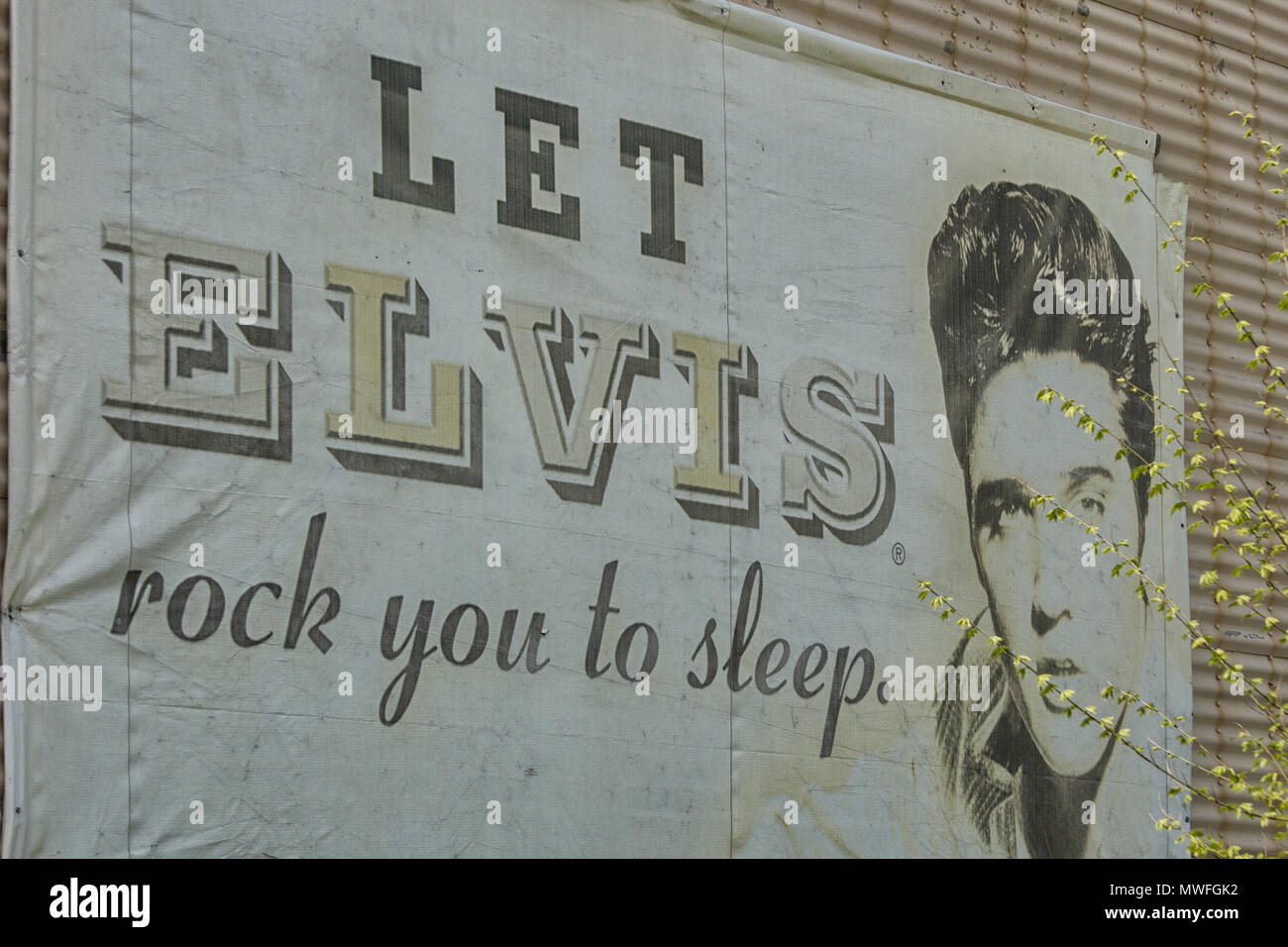 Elvis presley sign hi-res stock photography and images - Alamy