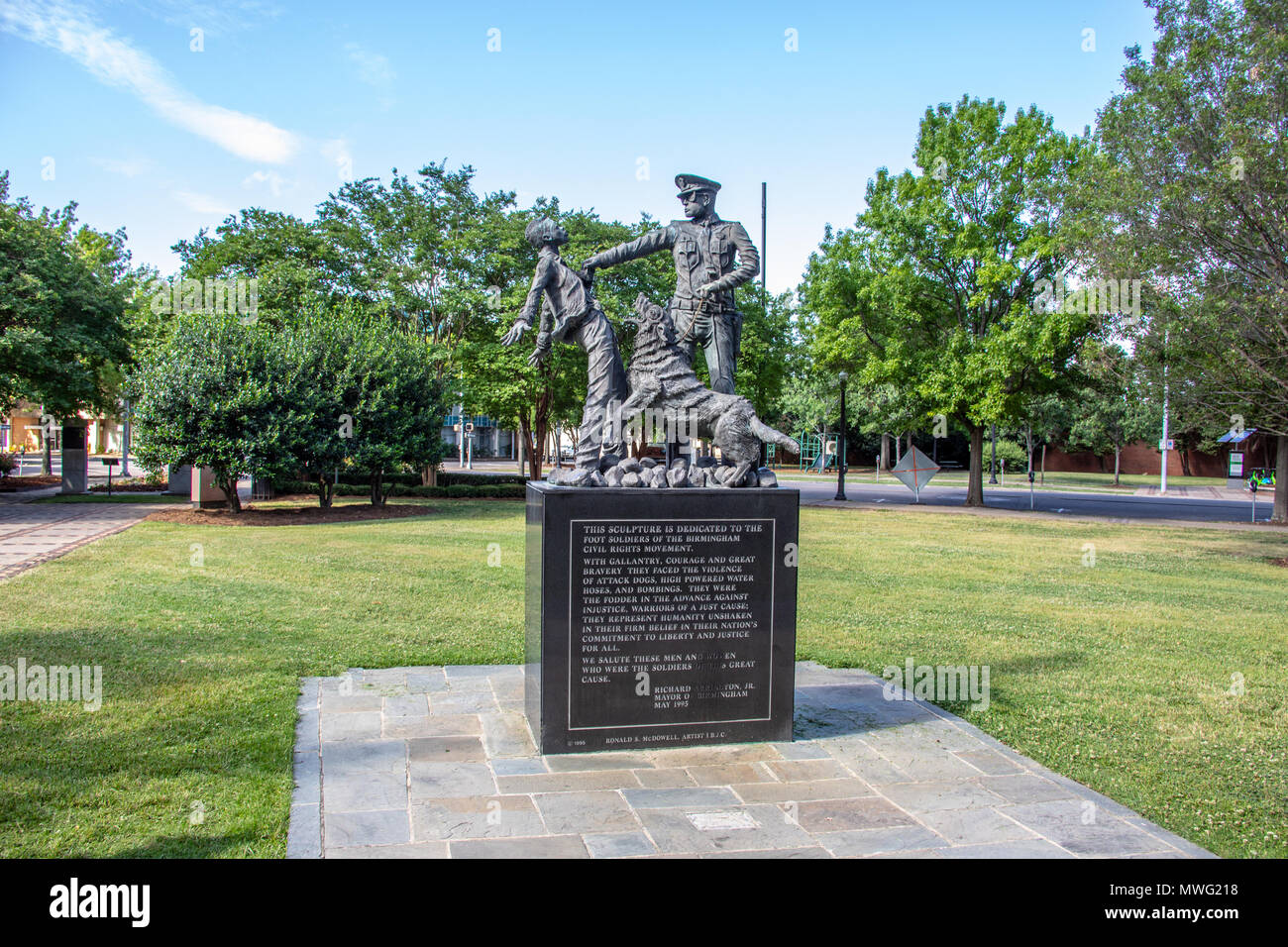 The Foot Soldier, statue sculpted by Ronald S McDowell, Kelly Ingram ...