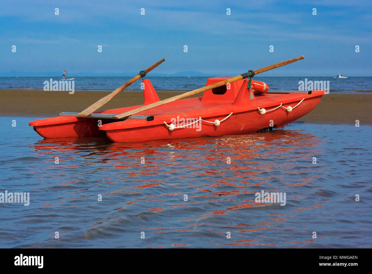 Red rowing rescue boat hi-res stock photography and images - Alamy