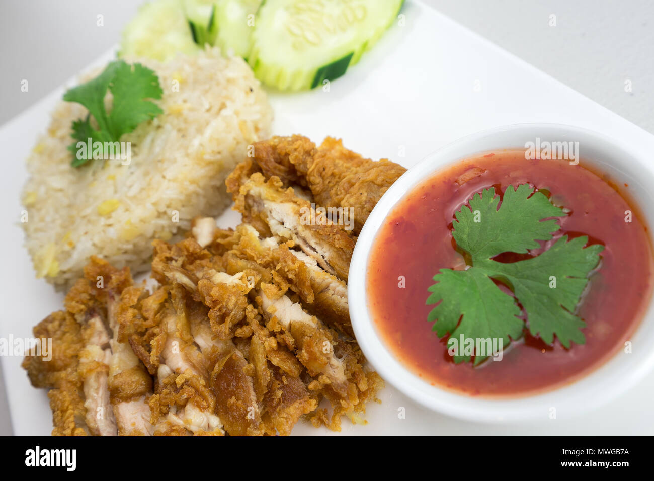 Fried-Chicken Rice Thai style Stock Photo - Alamy