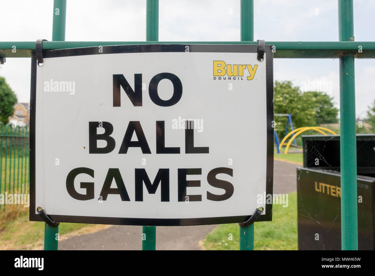 No ball games sign hi-res stock photography and images - Alamy