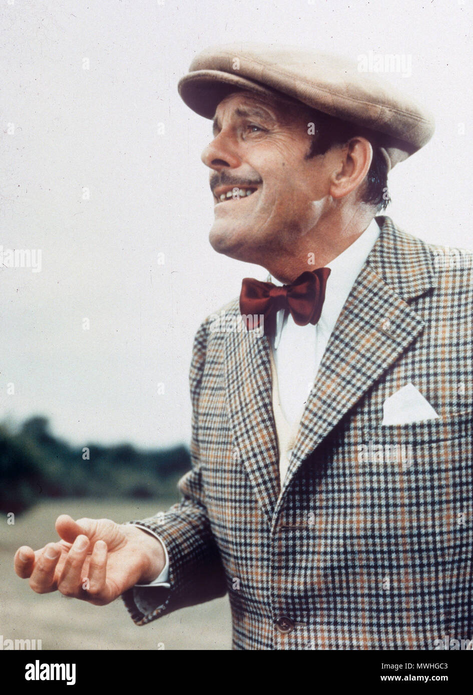 Terry thomas actor hi-res stock photography and images - Alamy