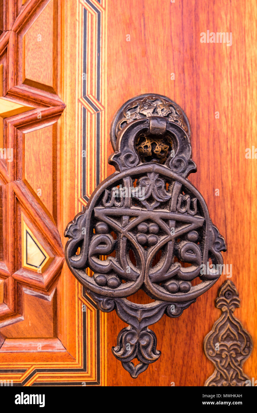 Decorated door of Center Isabey Mosque in Bursa,Turkey Stock Photo - Alamy