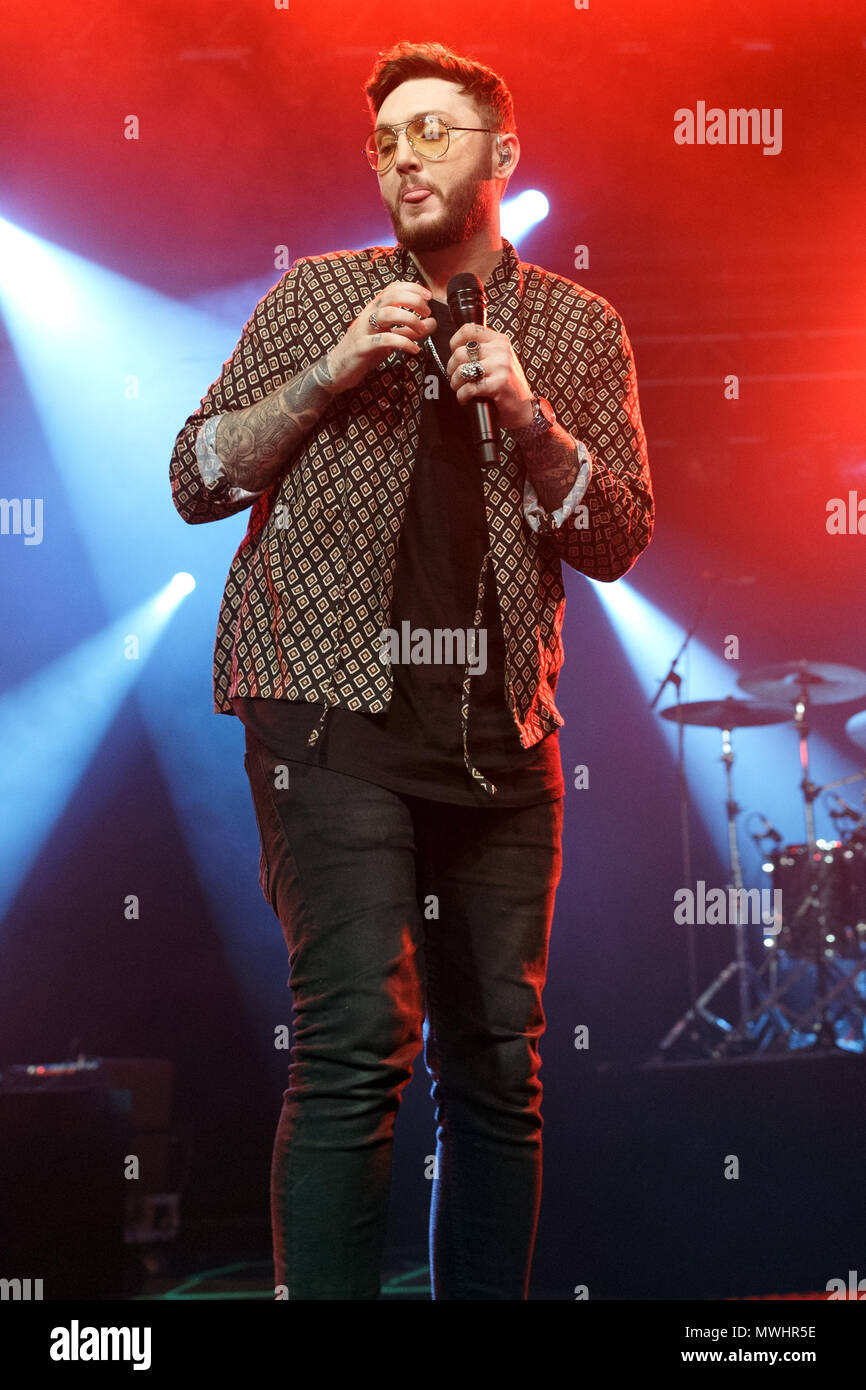 James arthur hi-res stock photography and images - Alamy