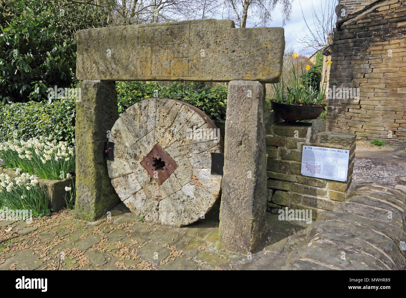 Luddenden yorkshire hi-res stock photography and images - Alamy